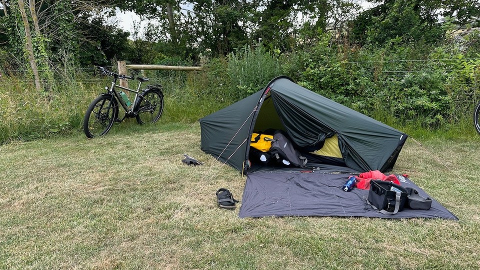 Hilleberg Enan Solo Tent with Footprint And Mesh Inner Tent Ultralight ...