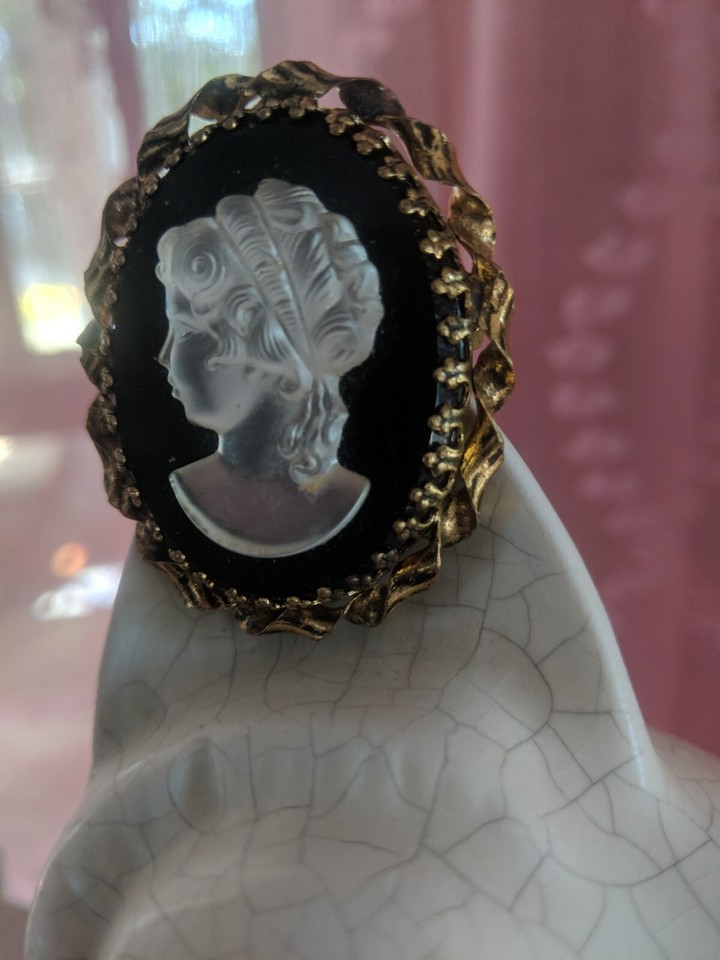 Large Vintage Clear Intaglio Pin/Pendant Faceted Reverse Cameo Signed W ...