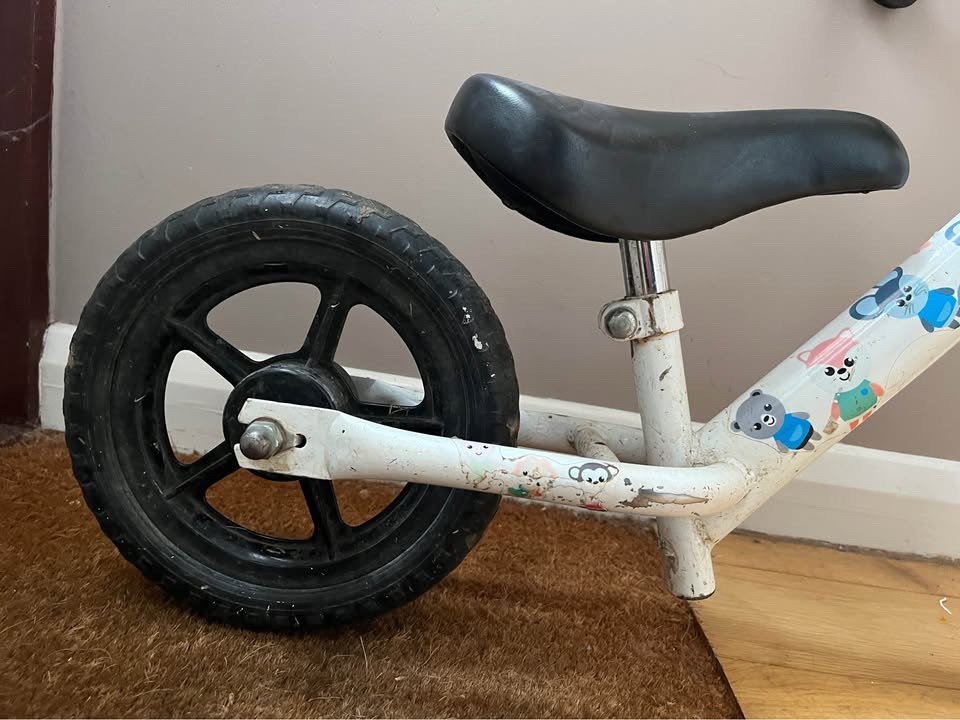 Balance bike for 2-3 year olds | eBay UK