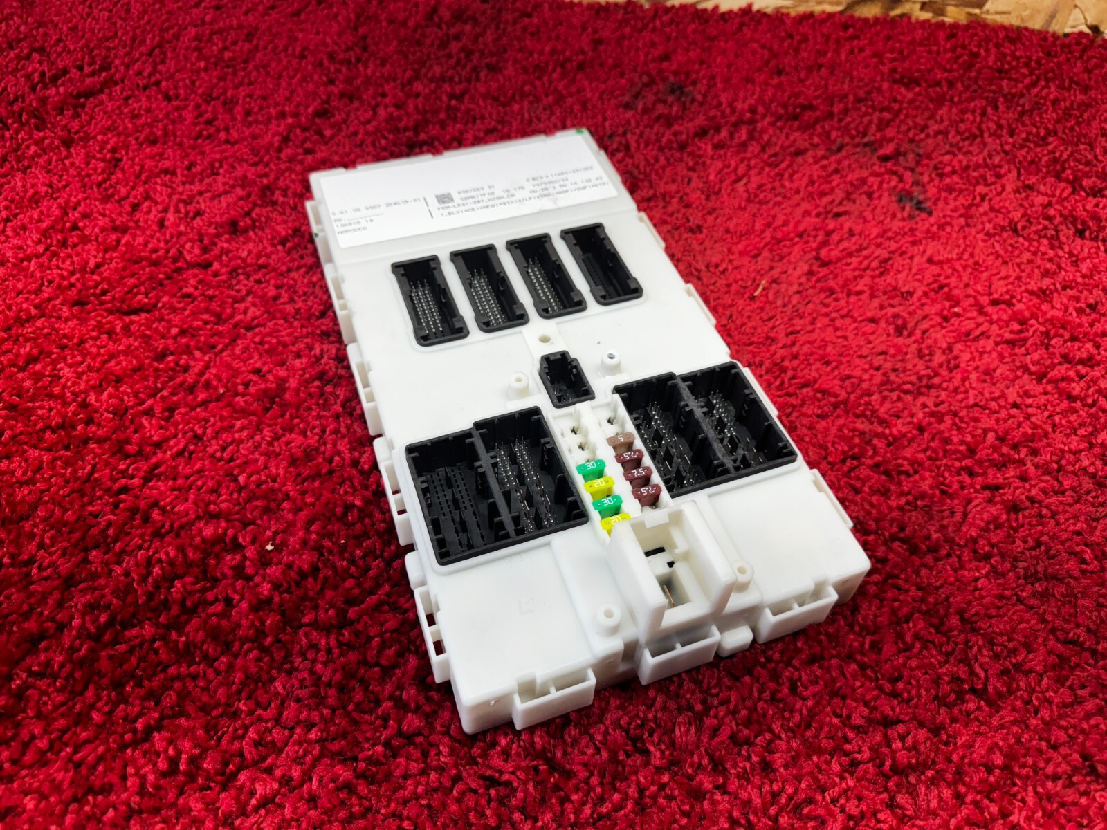 BMW F30 F23 F32 FRONT ELECTRONIC FUSE RELAY DOMAIN BODY CONTROL MODULE ...