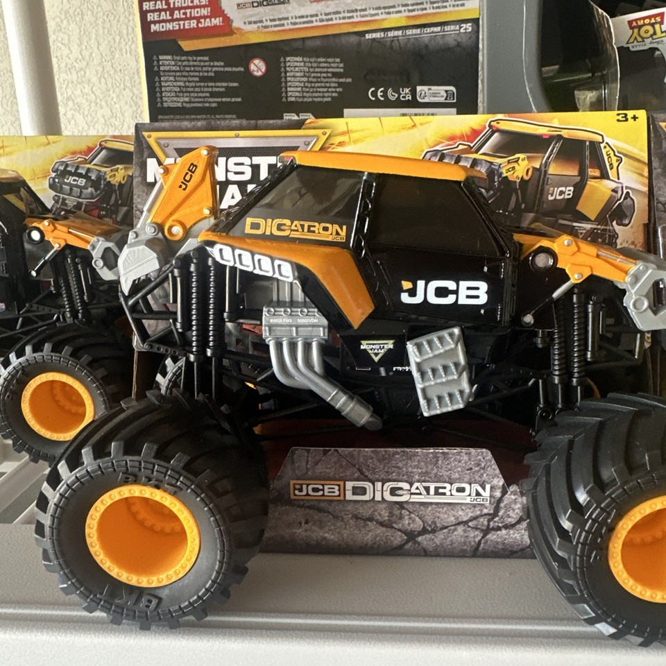 2025 Monster Jam 1:24 Scale Monster Trucks JCB Digatron &Ringling ...