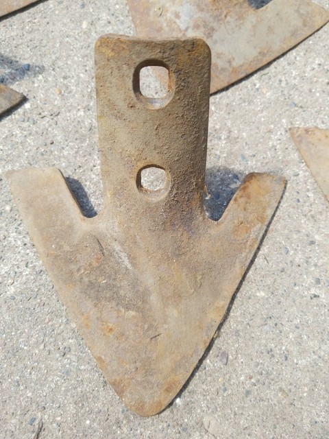 John Deere Tractor Part # Y907 - Plow Tooth Vintage Farm Implement (1 ...