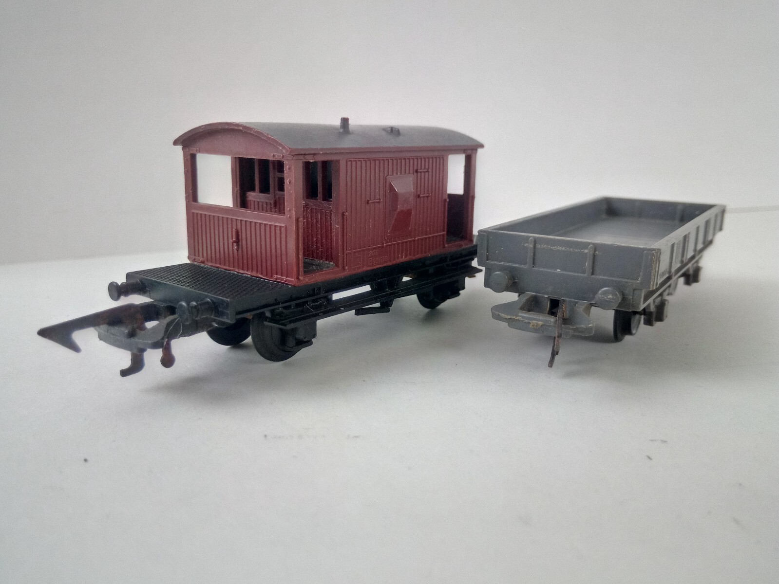 Jouef For Playcraft HO Gauge Flat Wagon & Guards Van Freight Pair | eBay UK