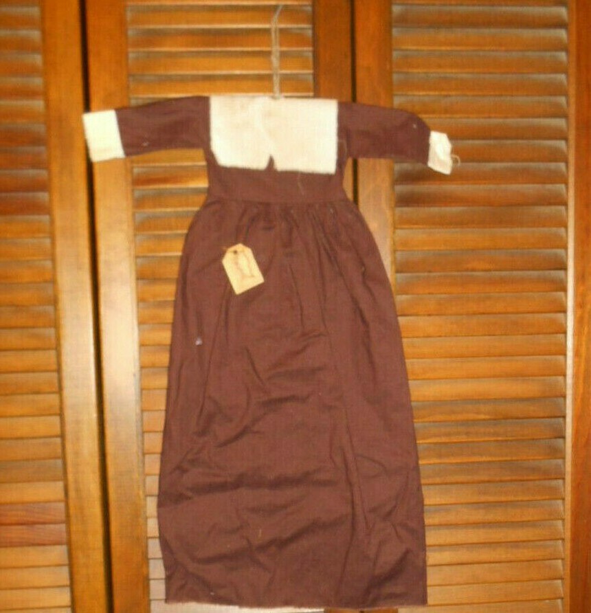 Primitive Dress wall decor, BROWN PILGRIM DRESS Thanksgiving Grungy ...