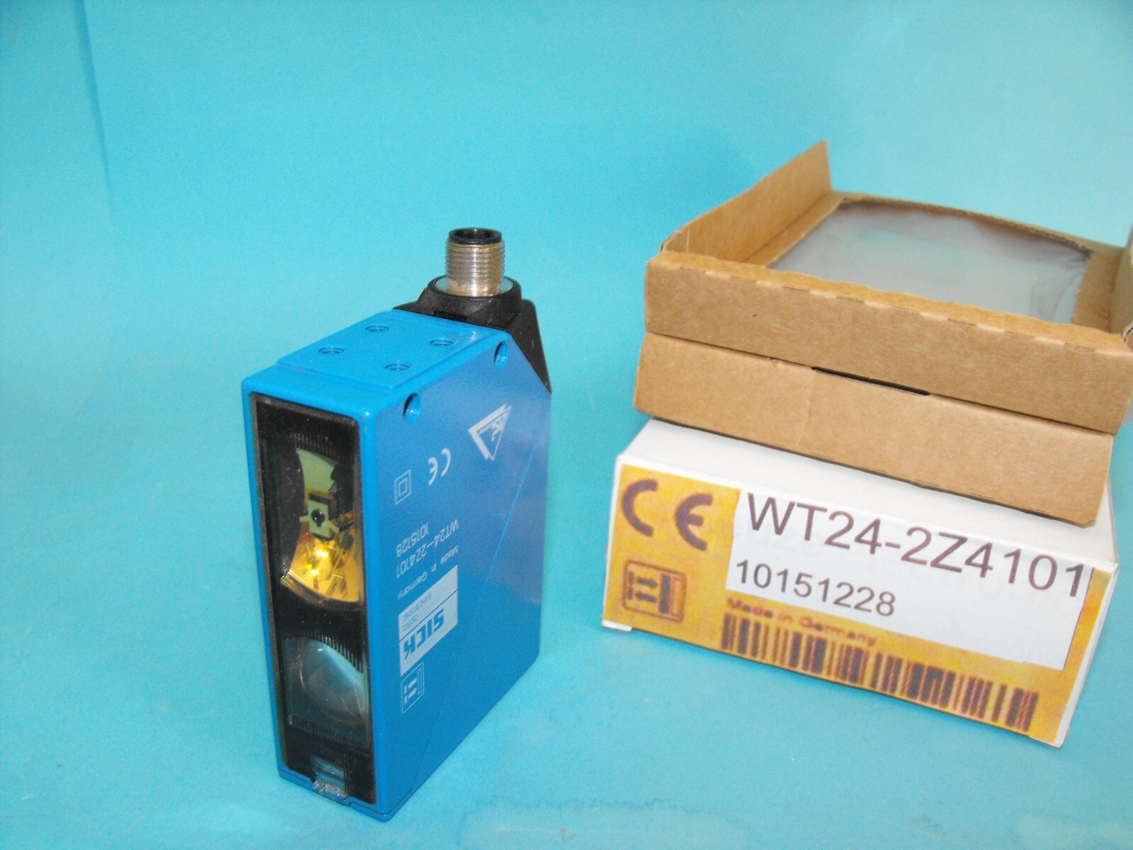 SICK WT24-2Z4101. PHOTOELECTRIC SWITCH.NEW | eBay