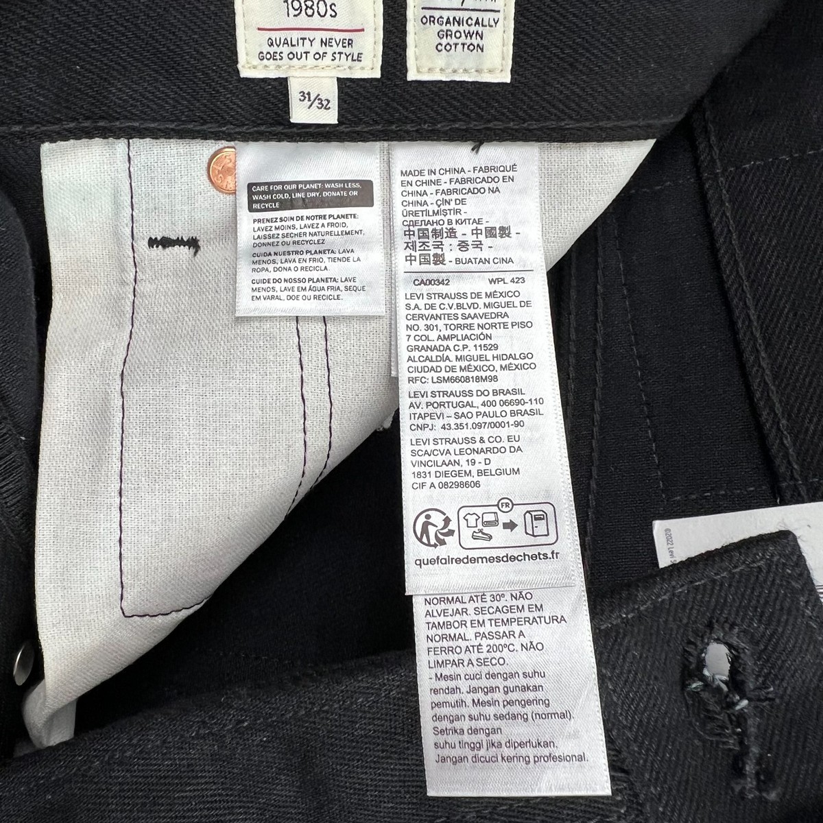 Levi's Made & Crafted Men 80s 501 Original Fit Selvedge Levi's Made & Crafted Men 80s 501 Original Fit Selvedge