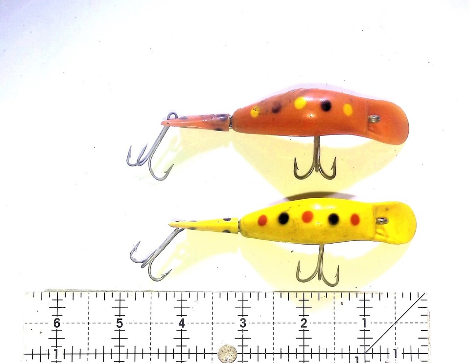 LOT 2 BROOKS J-RAY REEFER CRANKBAIT VINTAGE FISHING LURE | eBay