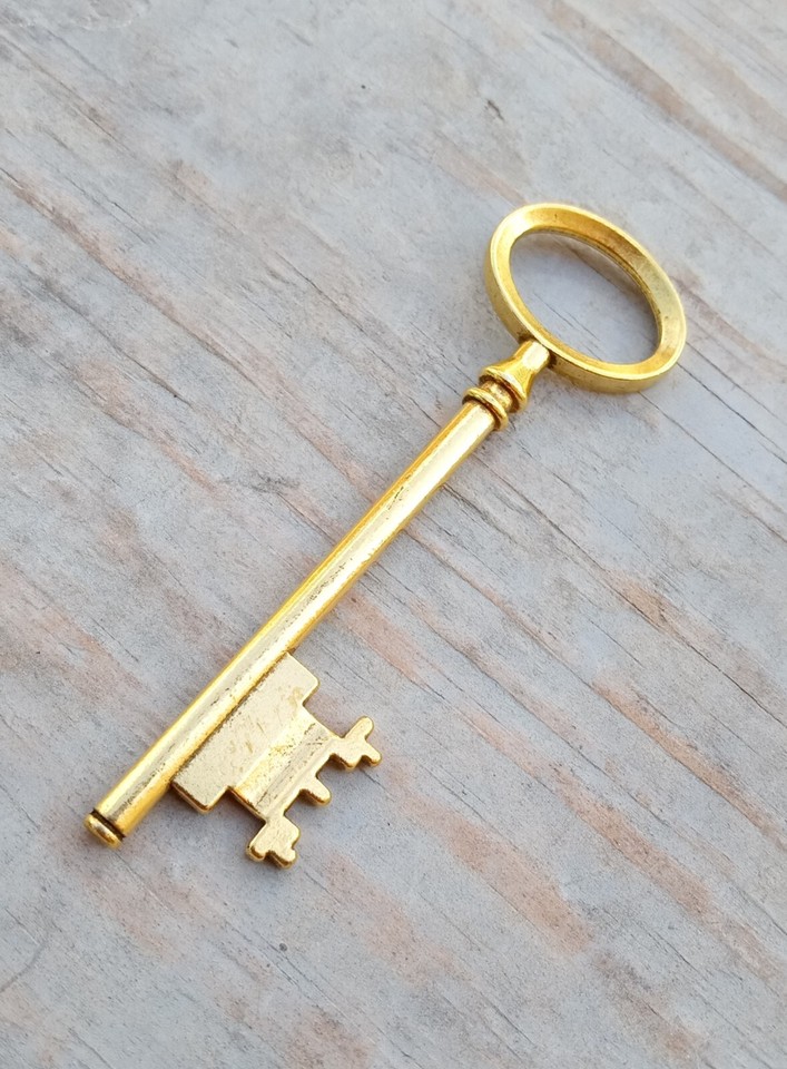 Large Skeleton Key 3.15" 1 Pendant Antiqued Gold Vintage Look Rustic ...