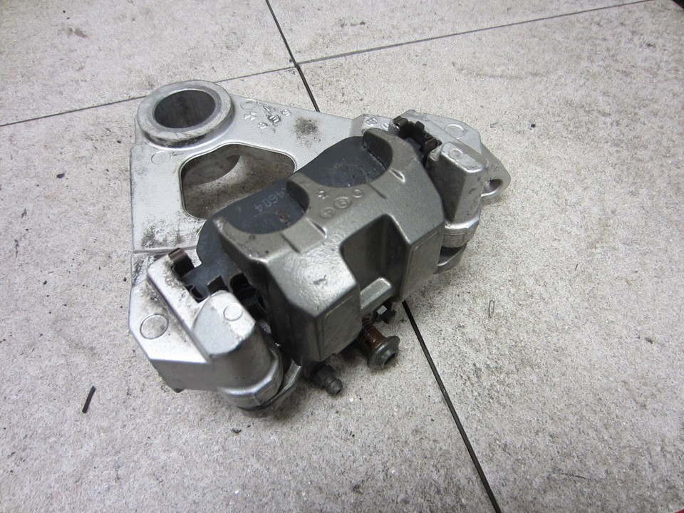01-02 YAMAHA YZF R6 yzfr6 OEM REAR BACK BRAKE CALIPER 5EB-2580W-00-00 ...