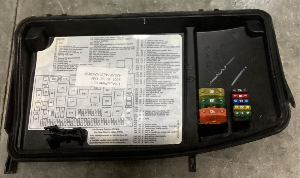 98-02 MERCEDES ML320 FUSE BOX RELAY COVER LID 16354001b2 | eBay