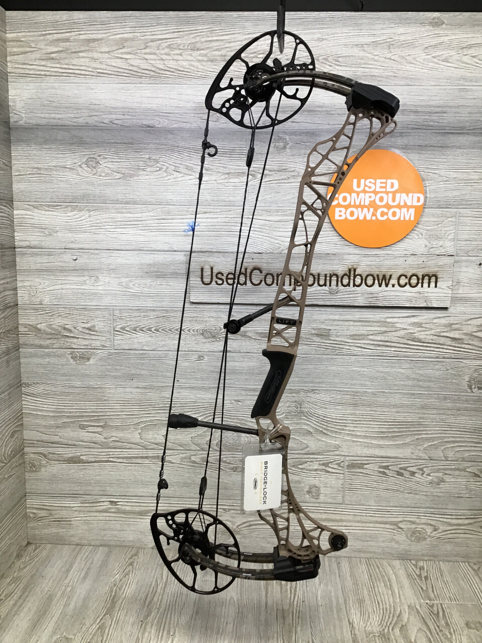 Mathews Lift 29.5 Left Handed Bow earth w/ Bottomlands Limbs | eBay