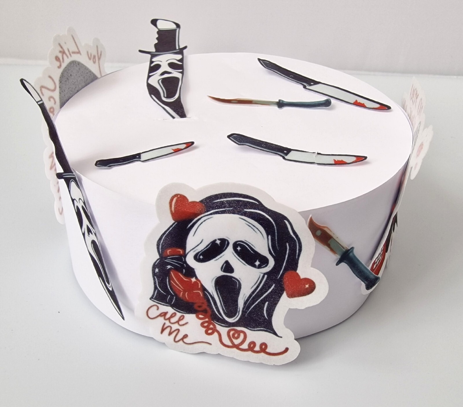 Halloween cake toppers ghost face EDIBLE pre cut, Scream decorations. 🎃 ...