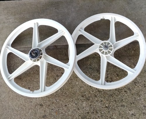 Vintage 1986-87 GT Pro Performer OGK Mags & GT Tires Old School BMX ...