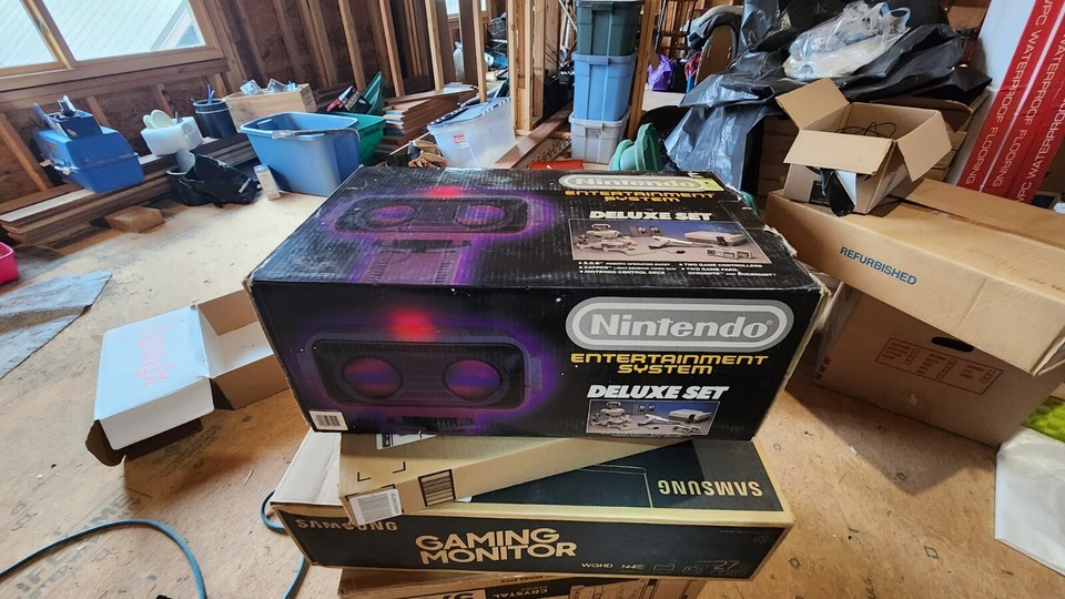 1985 Nintendo NES ORIGINAL BOX Deluxe Set ROB PLAY - TESTED and WORKING ...