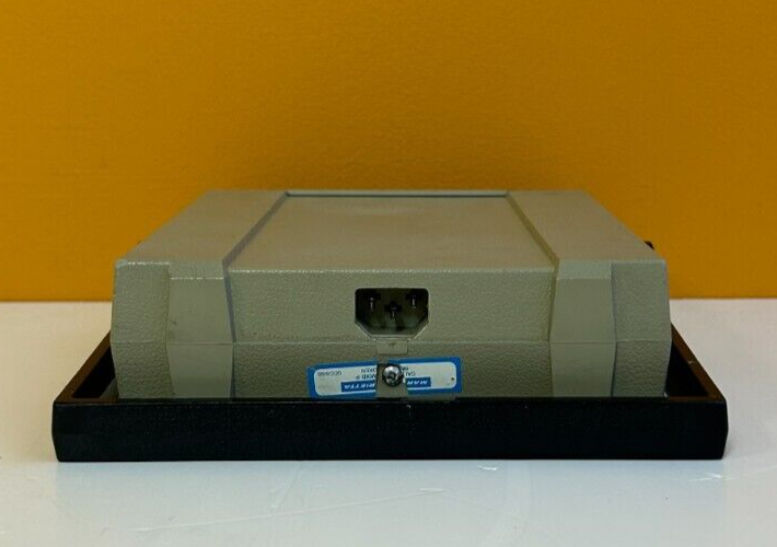 Fluke 8050A 4.5 Digit Display, 1000 VDC, 750 VAC, Digital Multimeter ...