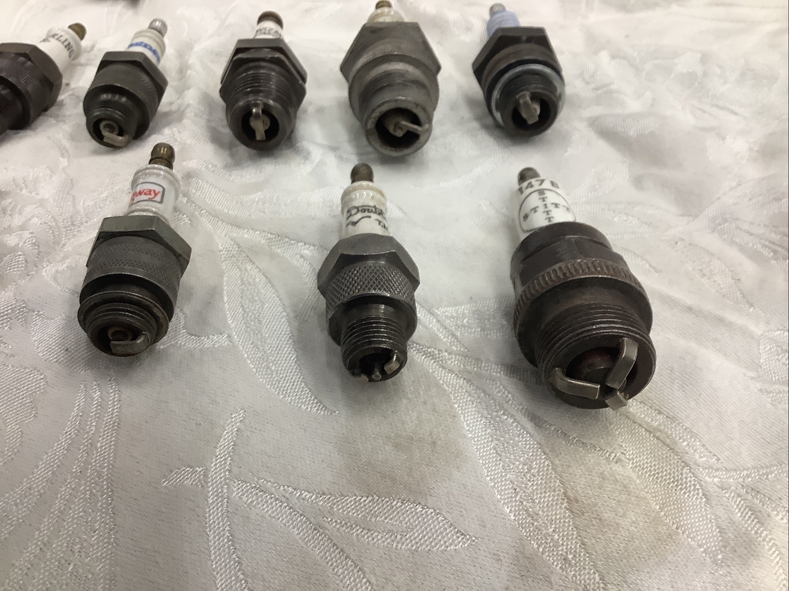 Old Antique Spark Plug Collection Lot Of 13 All Different Vintage Ford ...