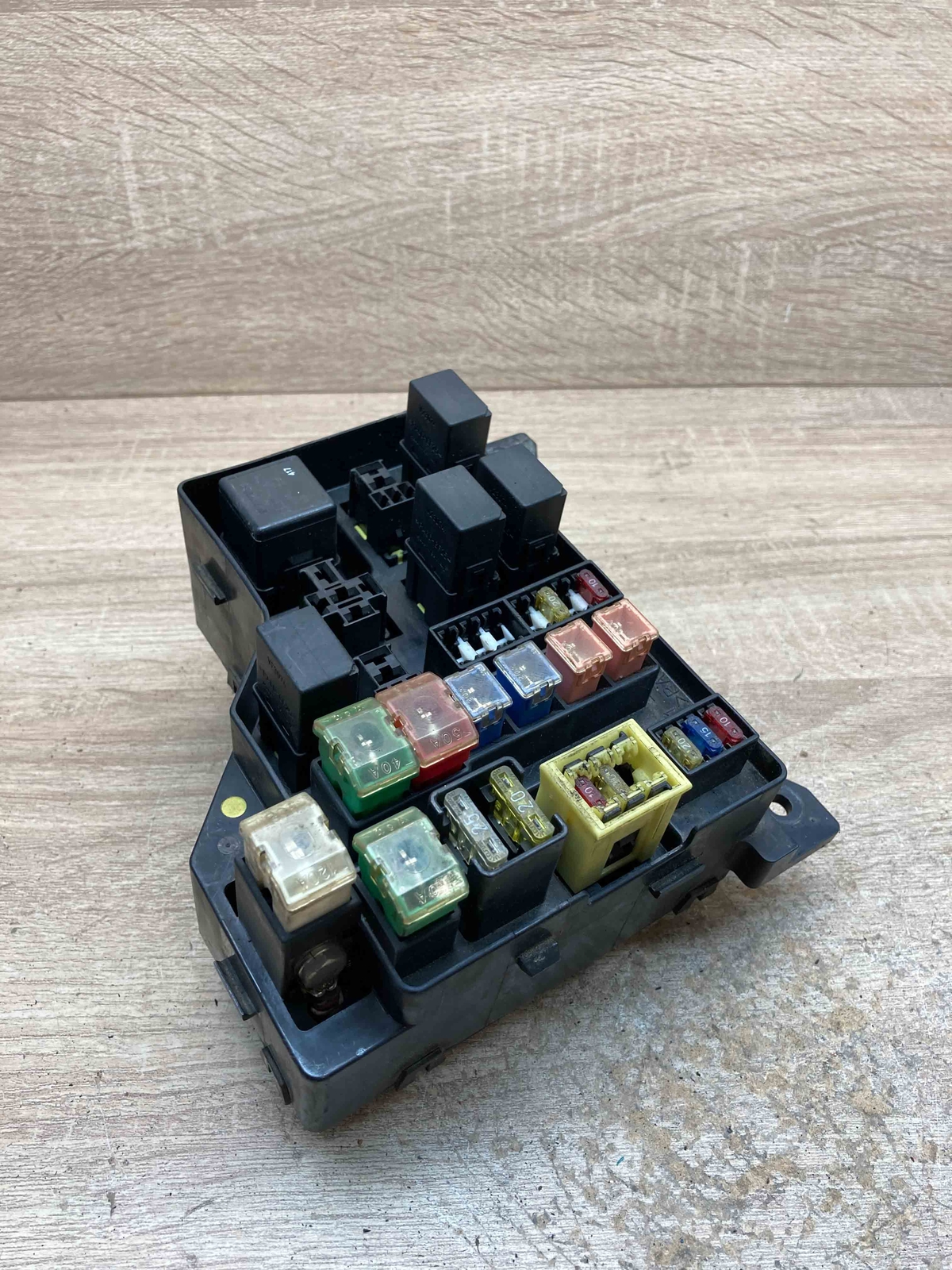 1342 Fuse Box PA66 Volvo V40 Fuse Box Sam Module Unit | eBay UK