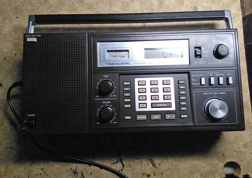 Vintage Realistic DX-400 AM FM SW Radio PARTS OR REPAIR | eBay