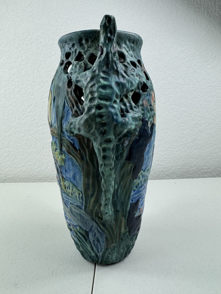 Martin Cushman Florida Faience Studio Vase – Handmade Art Pottery ...