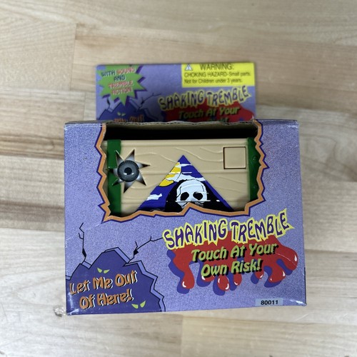 Vintage Halloween Toy Shaking Tremble Horror Box Skeleton Bones - BRAND ...