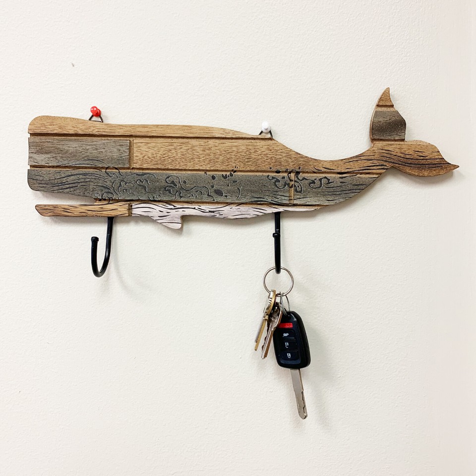 Wooden Whale Shaped Wall Mounted Hanger Rustic Hanging Whale Keys Hooks ...