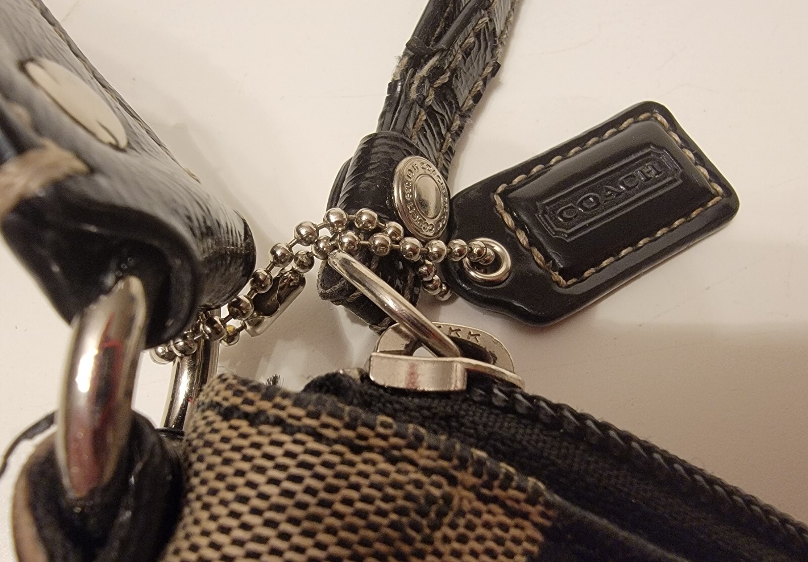 Coach Signature Crossbody Messenger Bag in Black and … - Gem