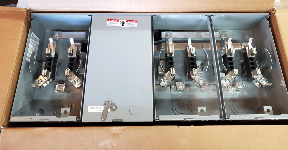 Siemens UA3717-YPGP 270 A Max. 3 gang meter base. 200 amp per position ...