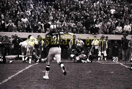 1970 SD Chargers @ Oakland Raiders - #81 Warren Wells - Vtg Football ...