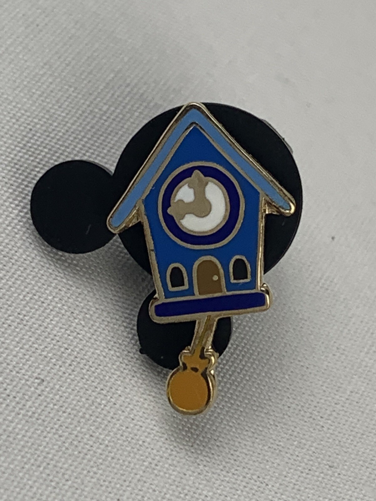 Disney Pinocchio Cuckoo Clock Mini GWP Map Disneyland DLR 2004 Pin | eBay