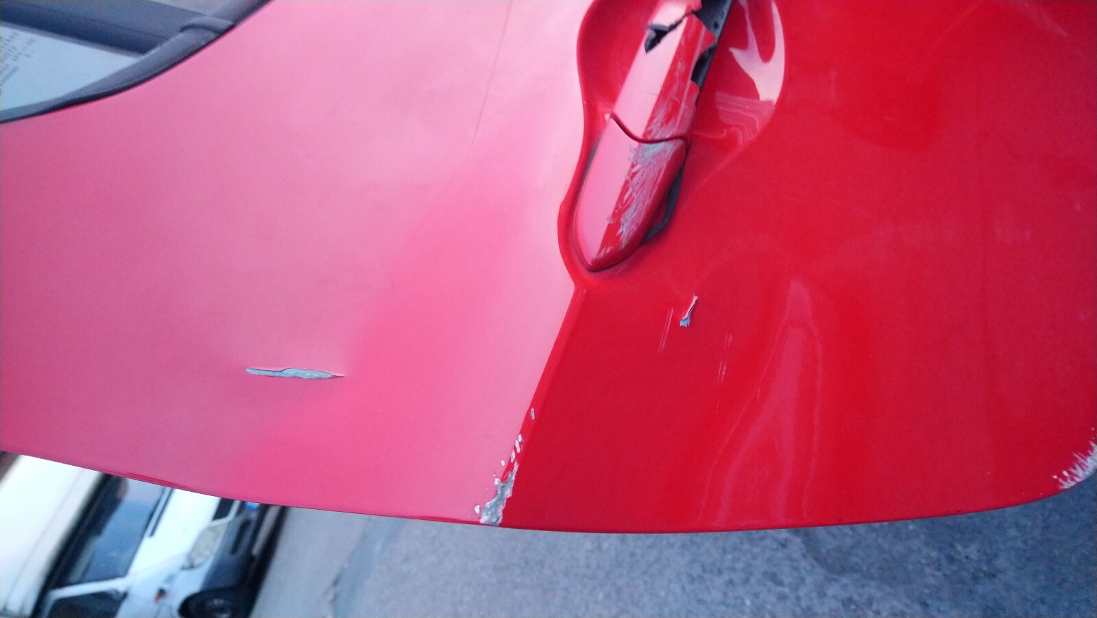 complete OSR door, minor damage for VAUXHALL VIVA 2016 Solar Red G6E ...