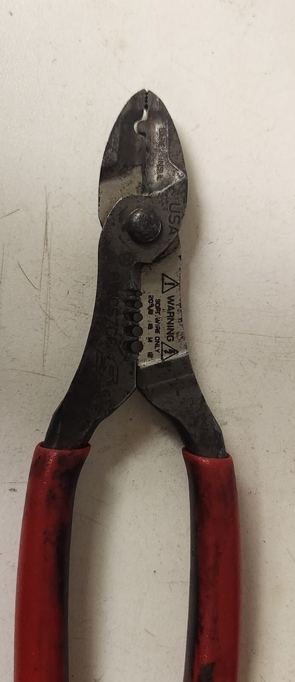 Snap-On Tools USA PWCS7CF Red Soft Grip Wire Stripper. Cutter & Crimper ...