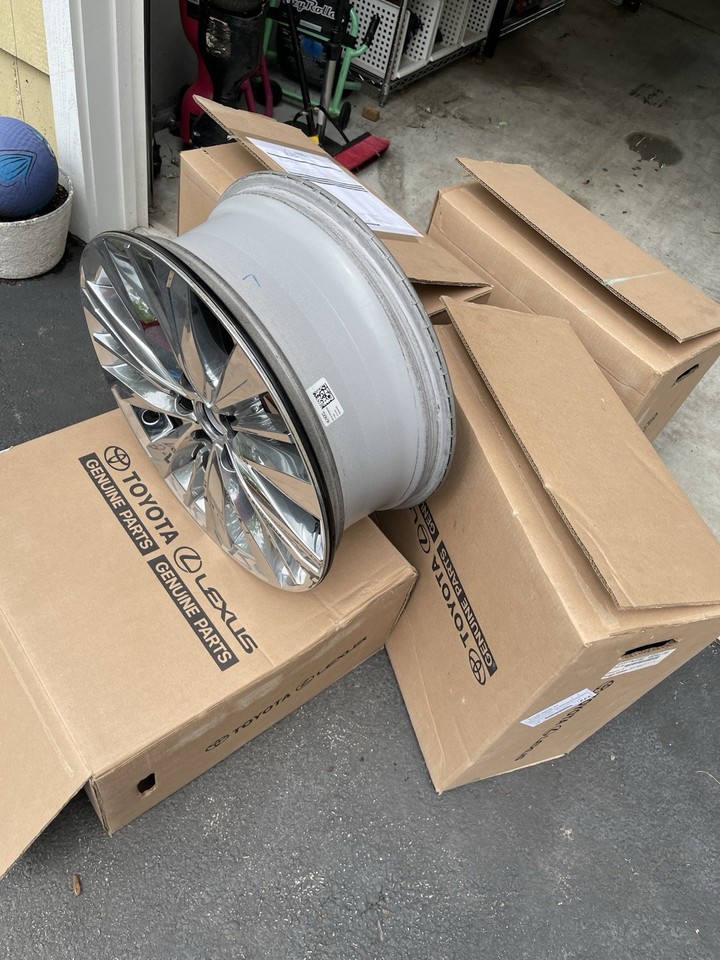 4x 2024 2025 Toyota Grand Highlander 20" factory OEM Chrome Clad Wheel ...