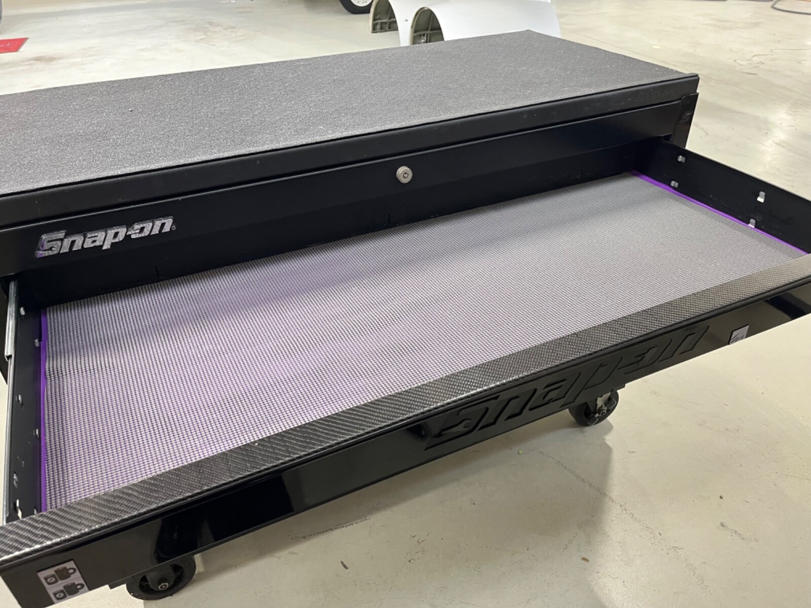 Matt Black snap on tool box with Carbon Fiber trim used | eBay