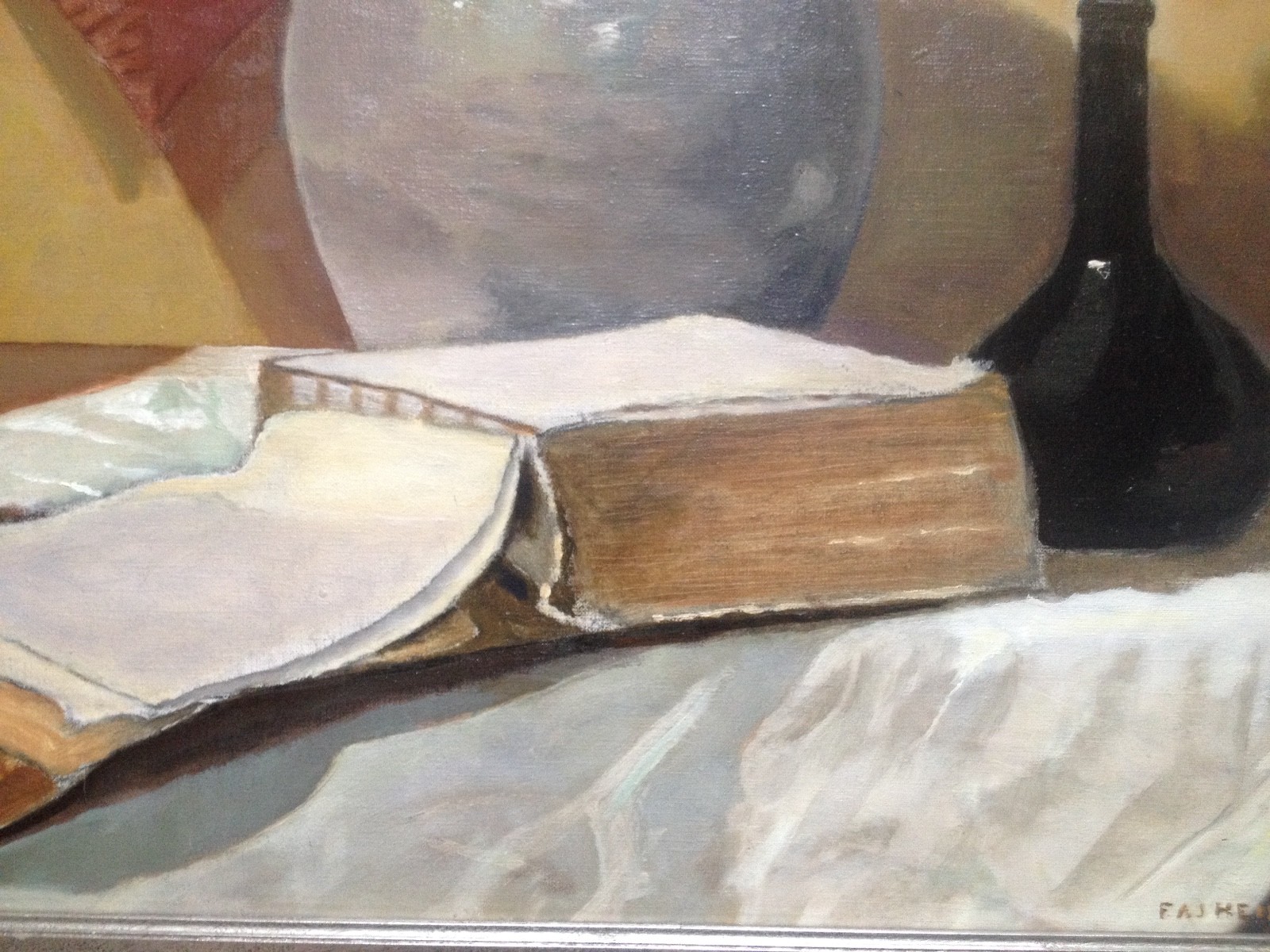 ::STILLLEBEN F.A.J HEINHUIS FLASCHE & KRUG UND BUCH AUF EINEM TISCH ...