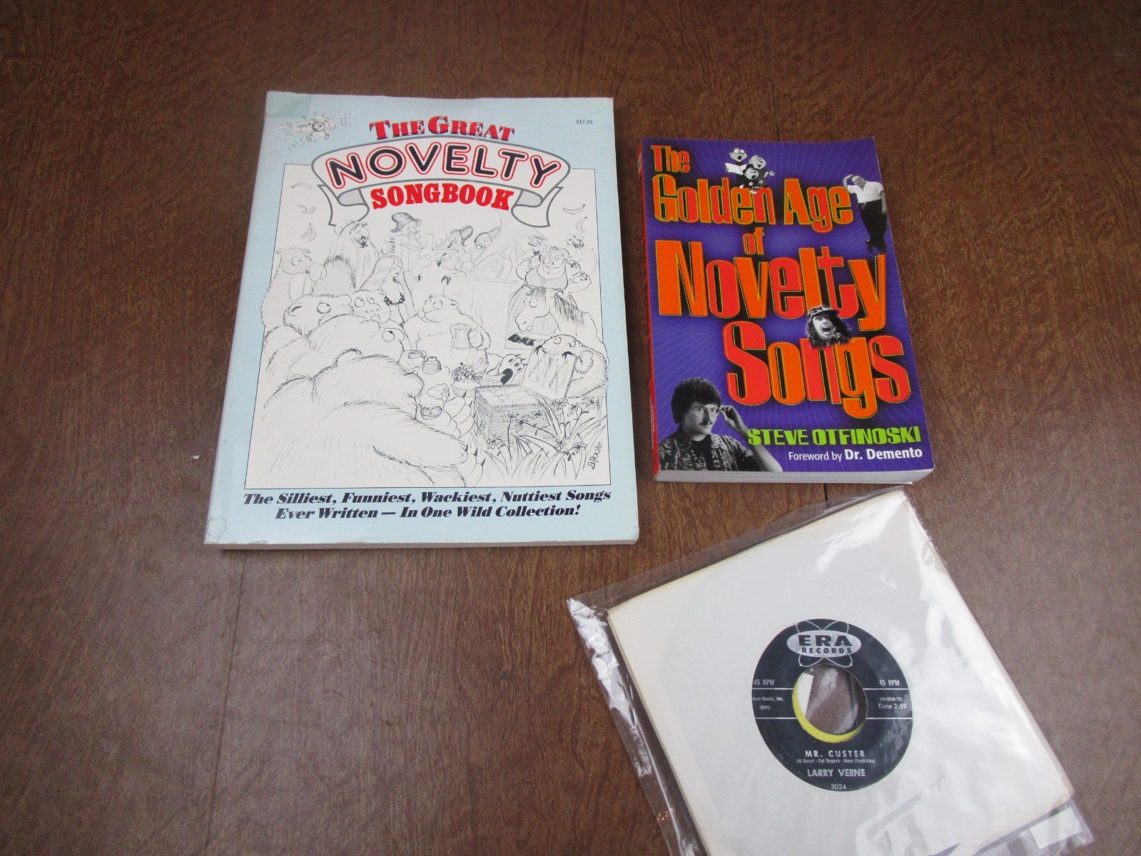 vintage novelty rock lot of 3 Larry Verne MR. CUSTER / + 2 books ...