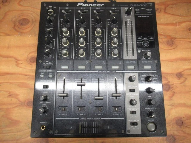 Pioneer Djm 200