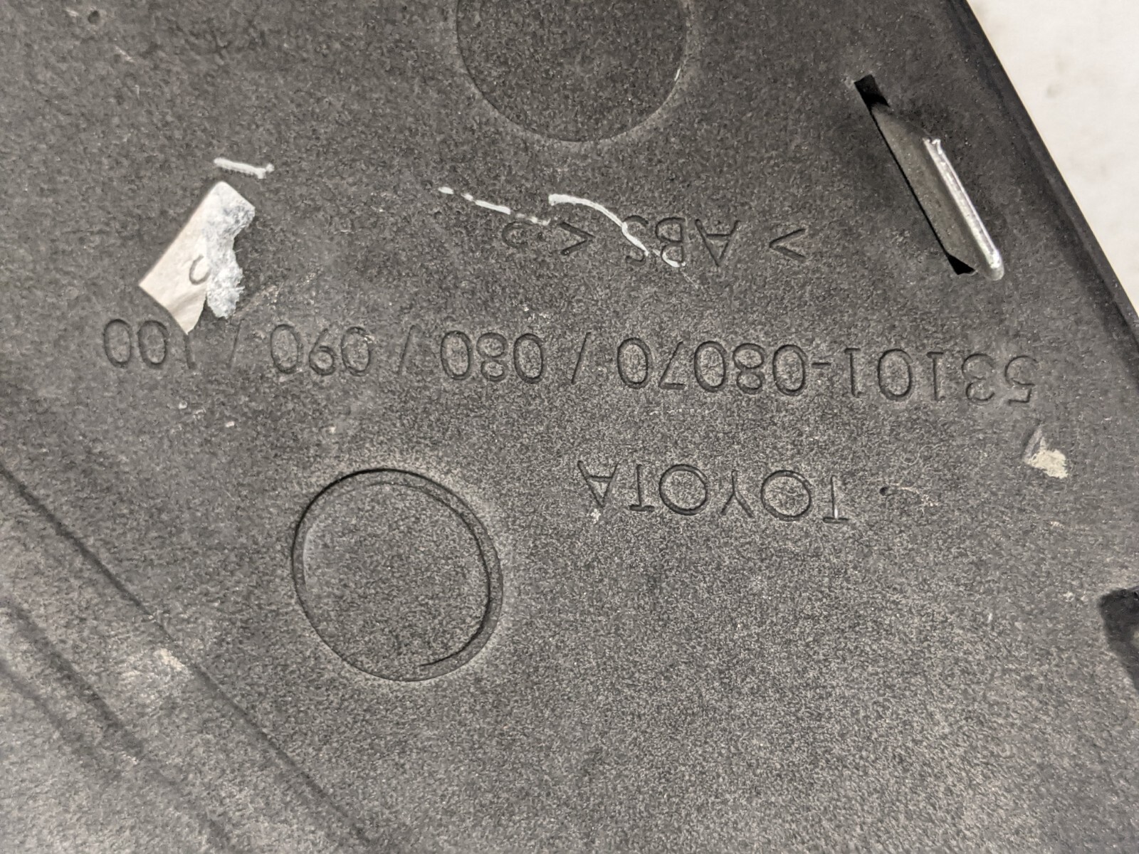 2011-2017 Toyota Sienna Upper Grille 53101-08070 OEM #215666 | eBay