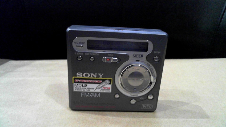 Sony Walkman MZ-G750 Mini Disc Recorder Player With Radio Dark Grey ...