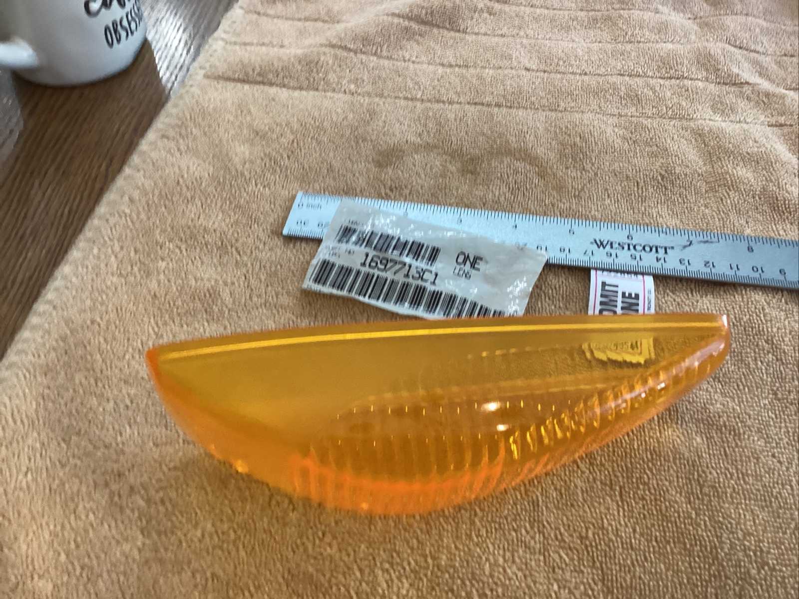 1697713C1 LENS, AMBER CLEARANCE /MARKER LIGHT International one new | eBay