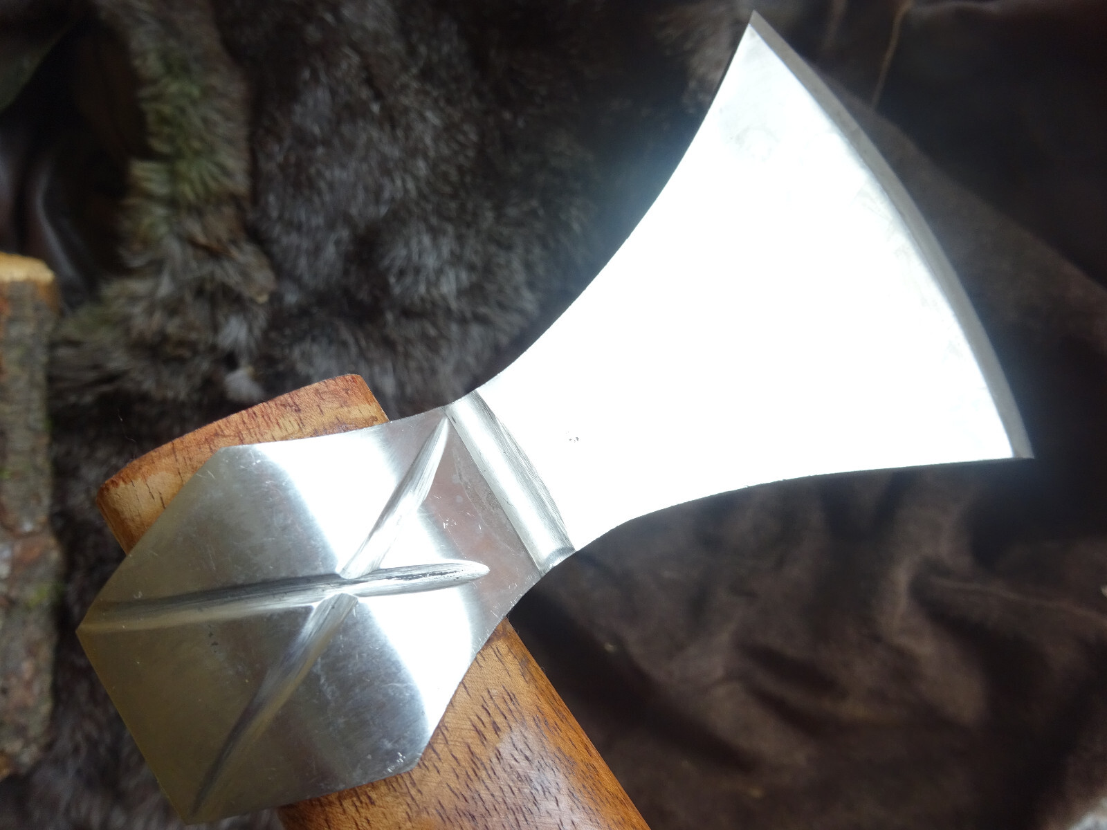 Axt Beil Wikinger Handaxt Mittelalter Outdoor Franziska Handgeschmiedet (NX) | eBay.de