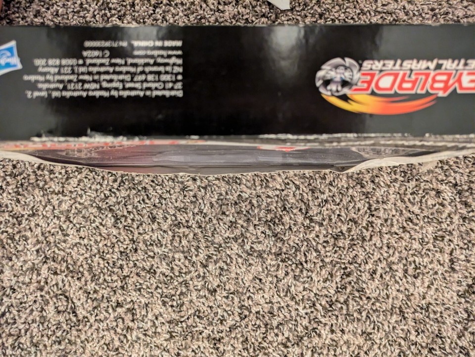 Challenger Grip Set Torch Aries + Launcher Grip Beyblade HASBRO METAL ...