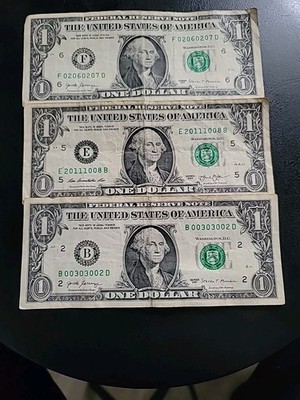3 circulated 1 dollar bills from 2013 and 2017 for your collection ...
