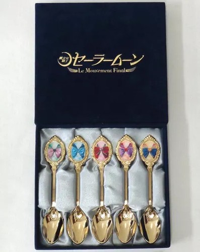 Sailor Moon Premium 5 Piece Spoon Set Official Musical Le Mouvement ...