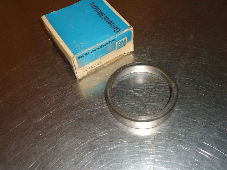 New NOS GM Transfer Case Bearing Race 455221 Bower 15245 Chevy GMC ...