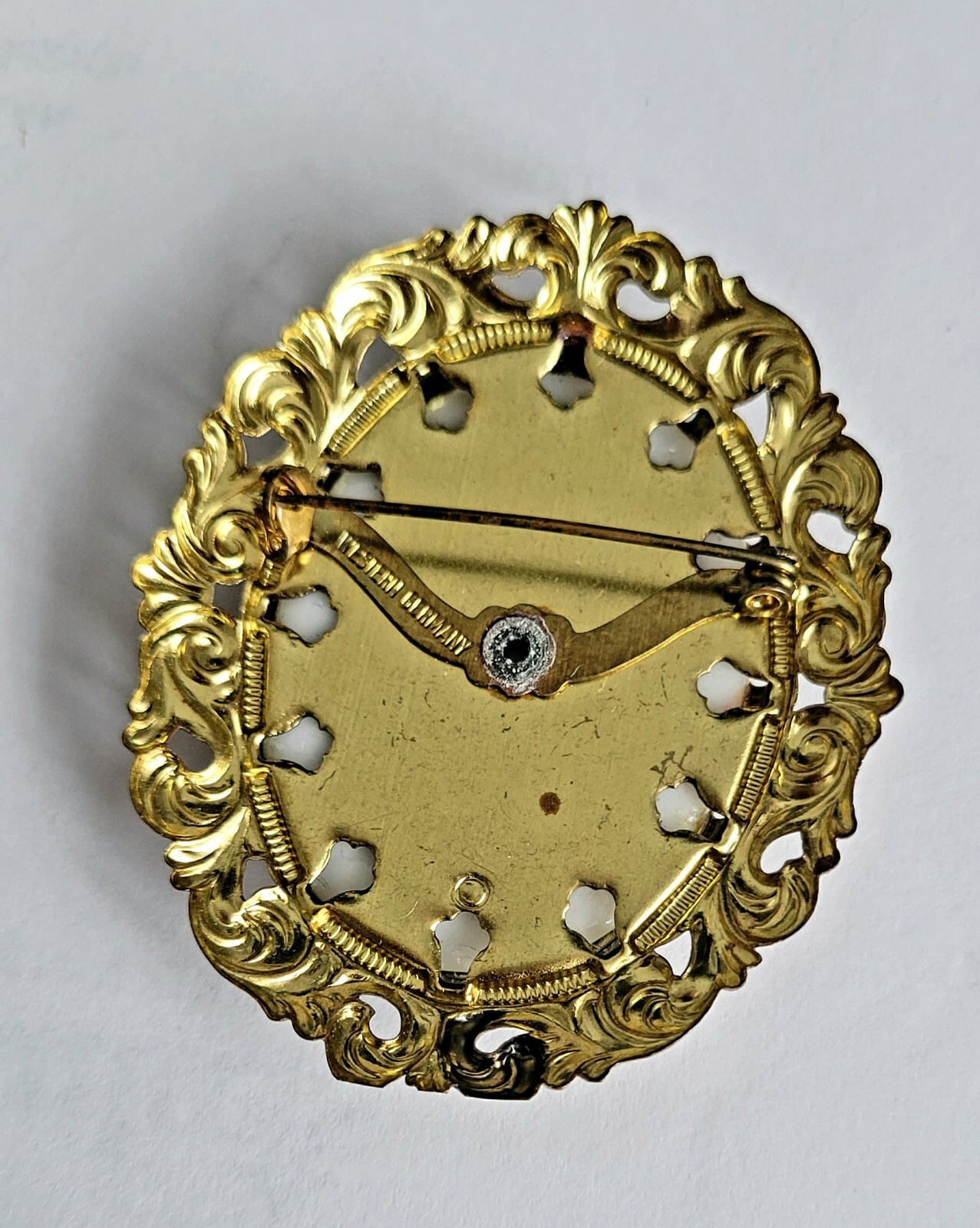 Vintage Pin Brooch Fragonard Rococo Courting Couple V… - Gem