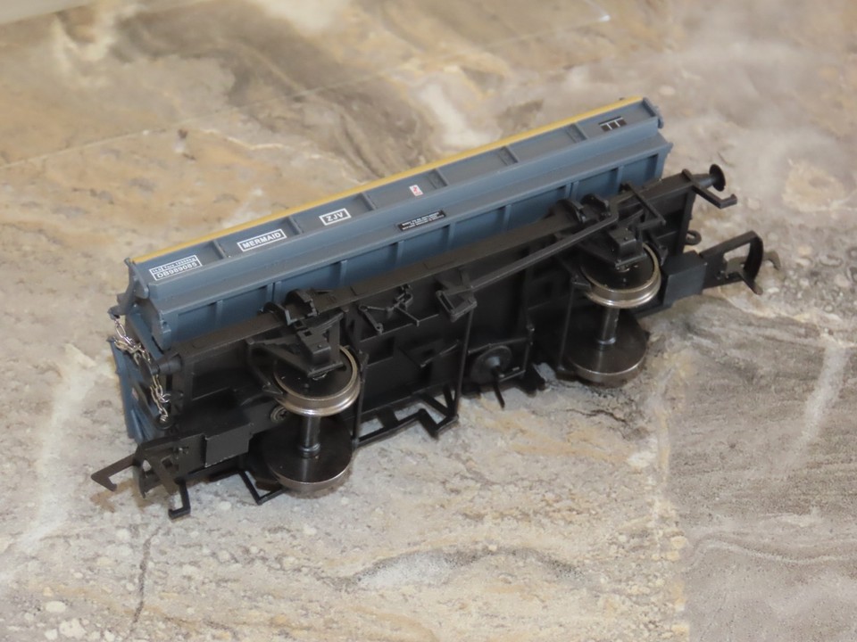 CA98: Flangeway OO Gauge ME4 BR Dutch Mermaid Wagon DB989085 MIB! | eBay UK