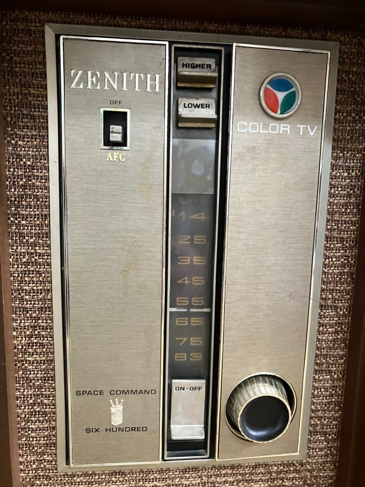 Vintage 1967 Zenith SPACE COMMAND 600 Console Color TV | eBay
