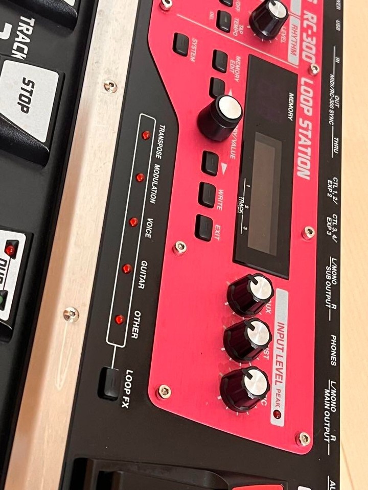 Boss RC-300 Loop Station Guitar Multi-Effects Pedal Tested Good ...