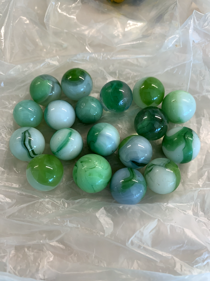 Bulk LOT VTG Glass Marbles Cat Eyes 1950's-1980's All Colors Sizes ...