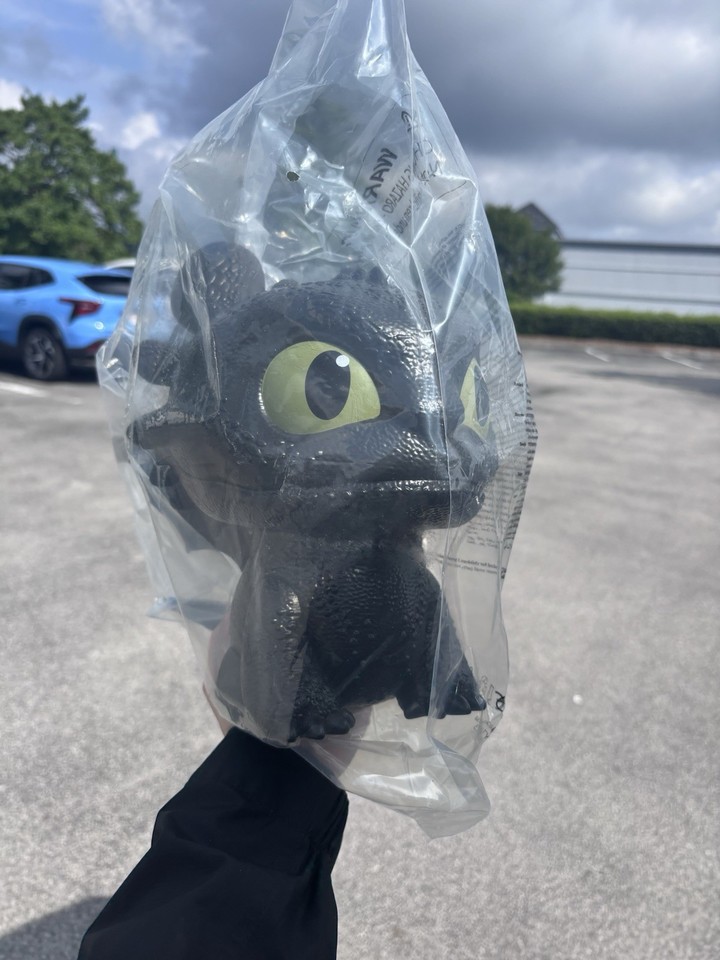 Toothless 2025 How To Train Your Dragon Popcorn Bucket Regal Cinemark ...